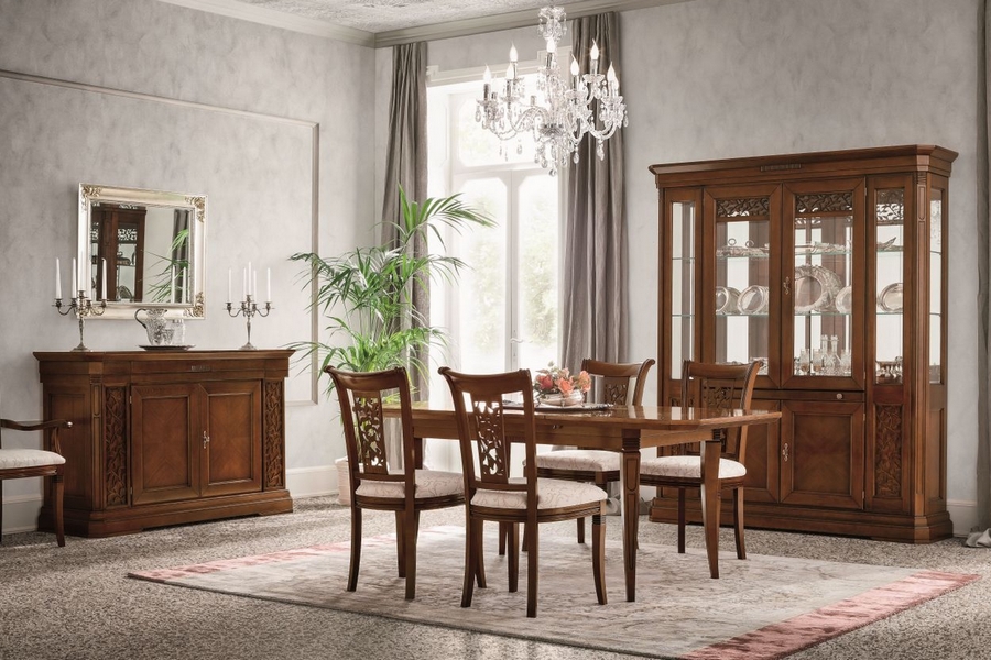 Klassieke Meubelen Woonstijlgalerie Naaldwijk